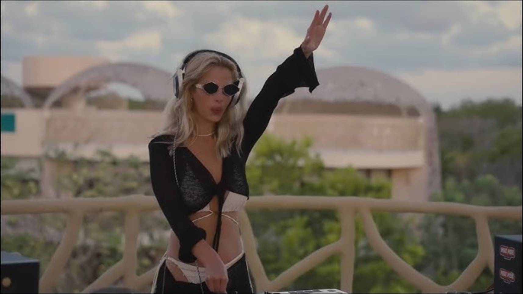 CAROLA | @kantulum / AFRO SET MUSIC– VIDEO