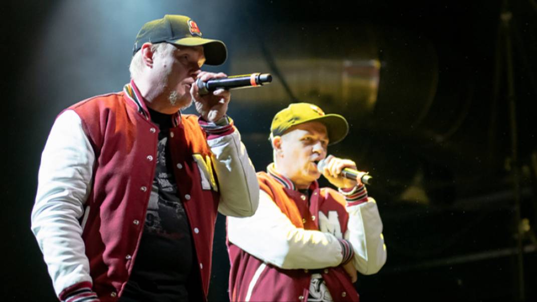 Кумиры нулевых: куда пропали «Динамит», «Мальчишник» и певица Яна