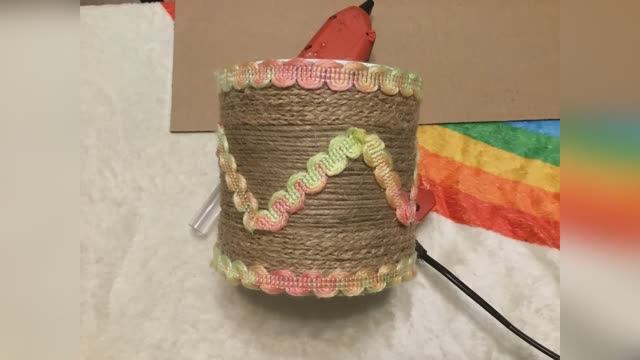 Декор пластиковой банки джутом