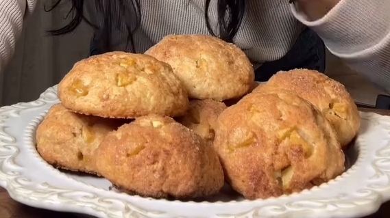 Творожно-яблочные Булочки...🥐🍏🍎😋    Рецепт ⤵️