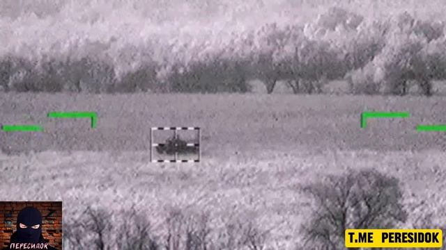 Вертолёт КА-52 уничтожает танк ВСУ. Это лучшая работа в мире