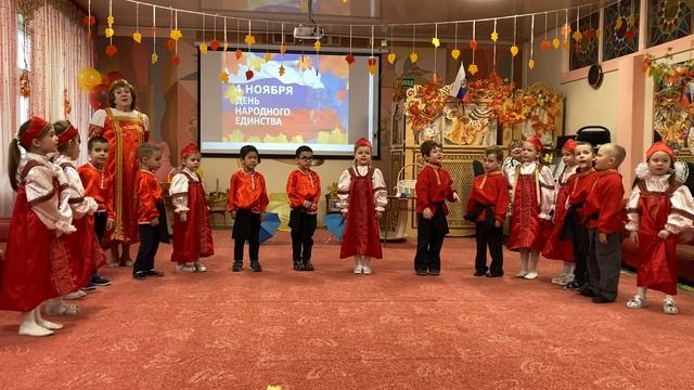 Песня "Про нашу любимую Родину". Группа №7 "Светлячки"