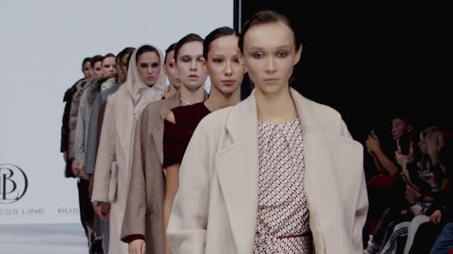 МОДНЫЙ ПОКАЗ | бренд BUSINESS LINE | Выставка дизайна и моды СРМ — Collection Première Moscow 2025