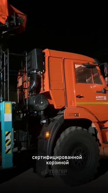 КАМАЗ 43118-48 с КМУ HKTC8026 с буровой установкой и серт. корзиной. Отгрузка от 28.10.202