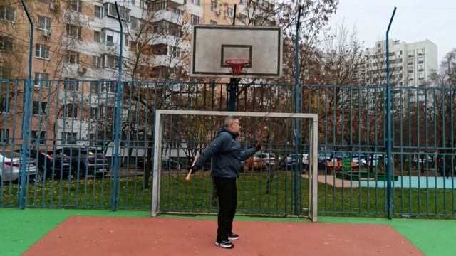 Упражнения с тренировочными Дабл Балл Стаффами (7)