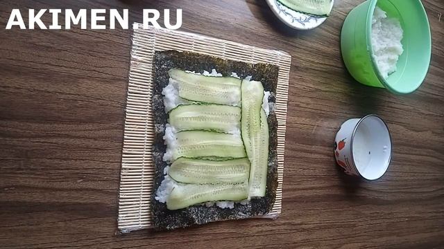 Роллы из крабовых палочек