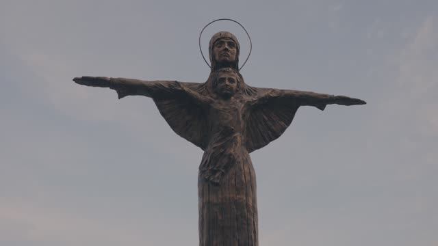 Видеоотчет. Презентация памятника Материнская любовь. Кузбасс, Кемерово