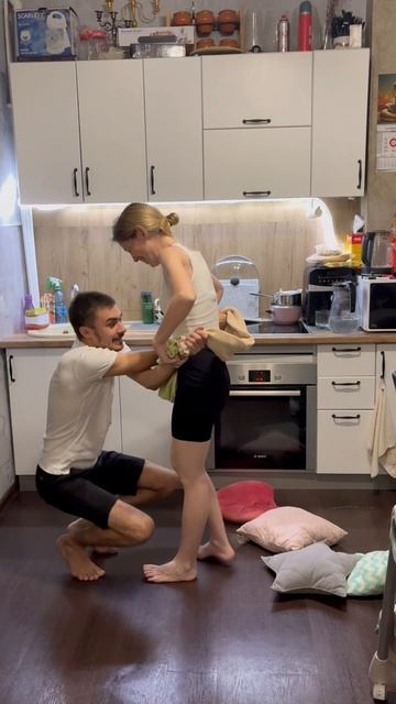 Танец с полотенцами💃🕺 #funny#shortvideo#смешнойшортс #танец