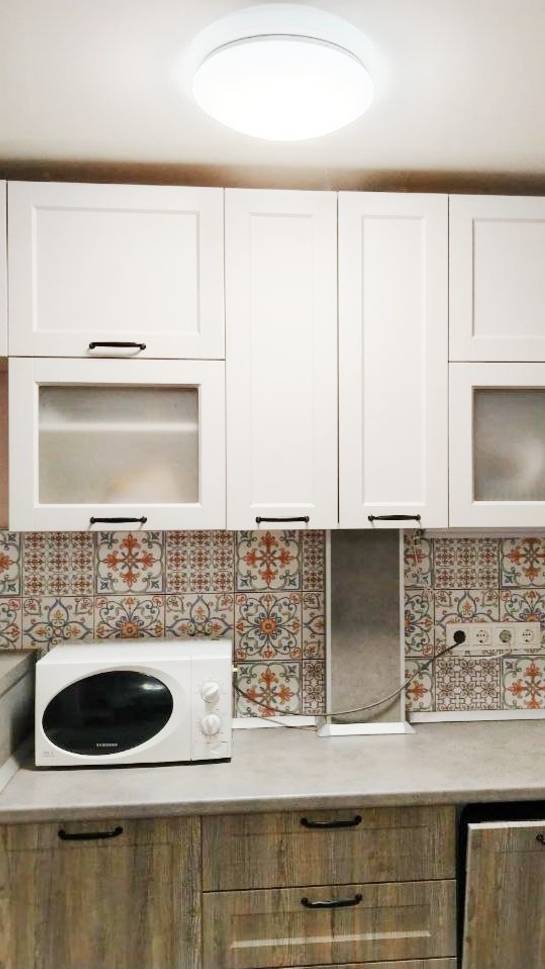 Цена квартиры в Геленджике 10.6 млн.р. Трёхкомнатная квартира на ул. Мичурина рядом с ул.Сурикова.