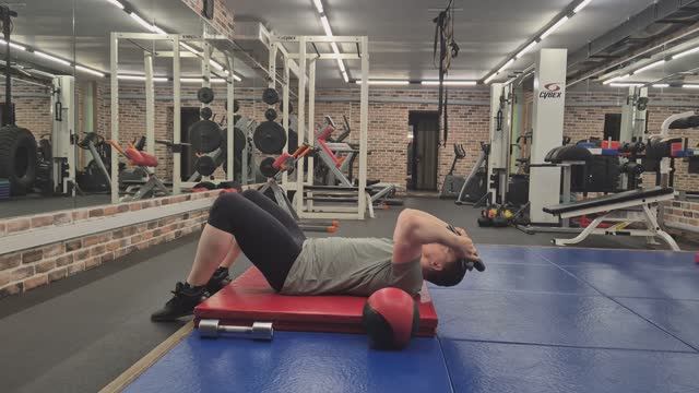 Сгибание, разгибание шеи с инвентарем