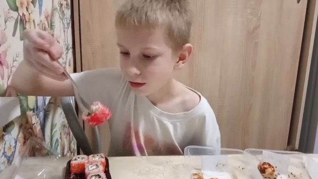 Роллы это офигенно