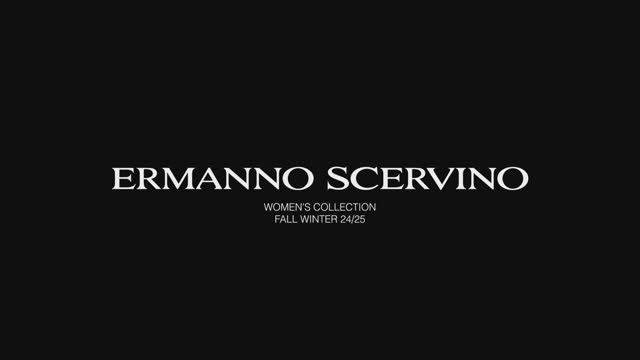 Показ женской коллекции Ermanno Scervino осень-зима 2024-2025