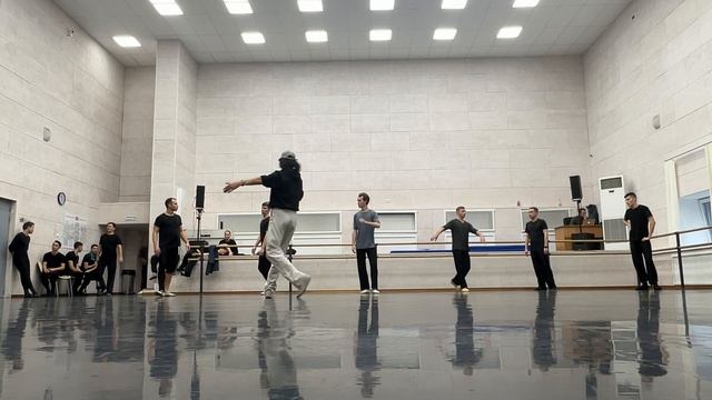 30-10-2025 СЕРЕДИНА-ПРЫЖКИ-МАЛЬЧИКИ