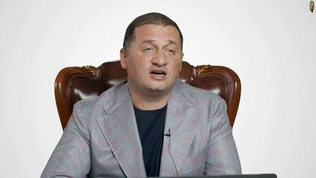 Как правильно поставить кровать и Какие  цвета использовать в квартире