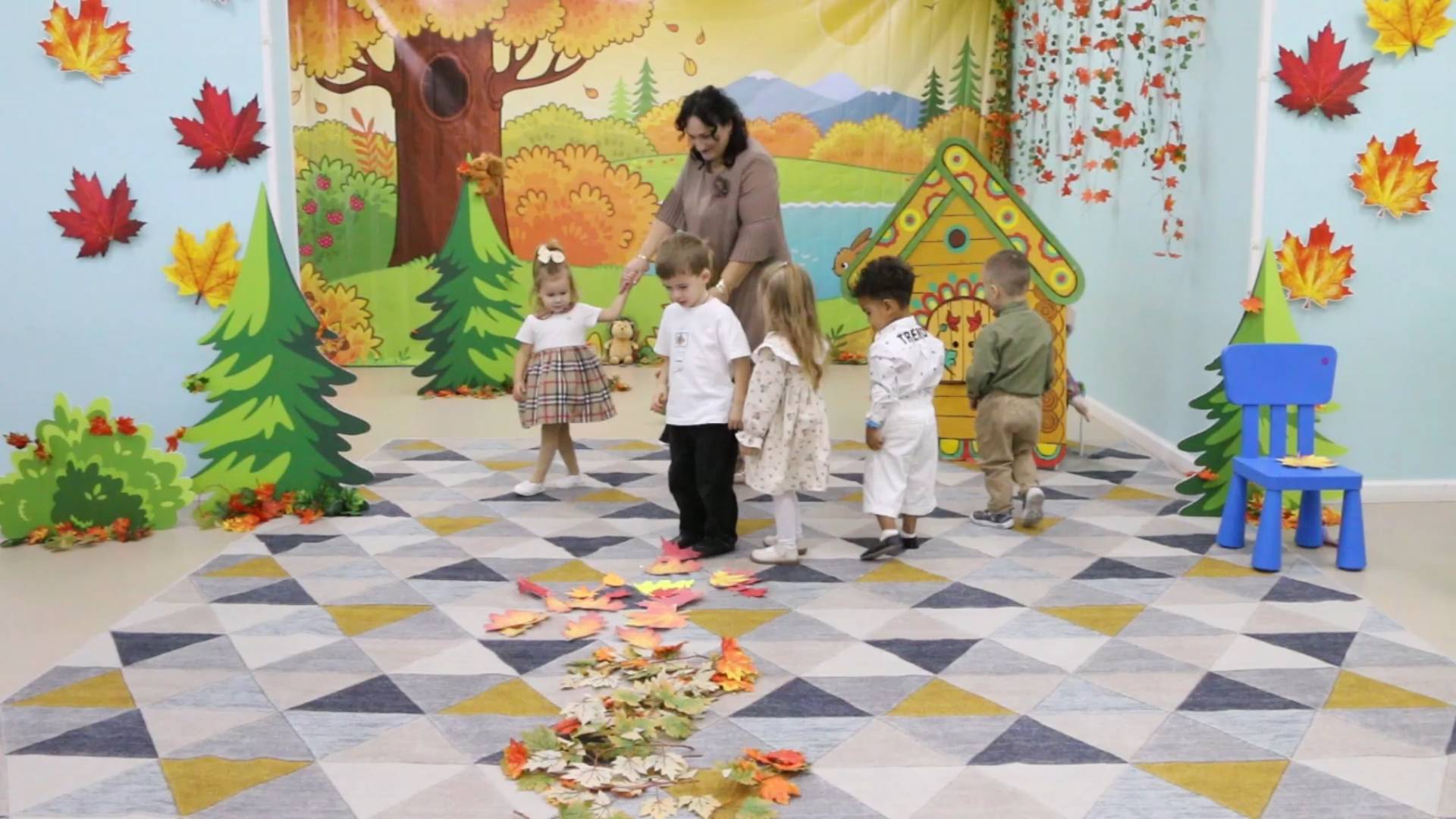 2025 10 Прогулка в осеннем лесу - 2-3 года (Образцова)