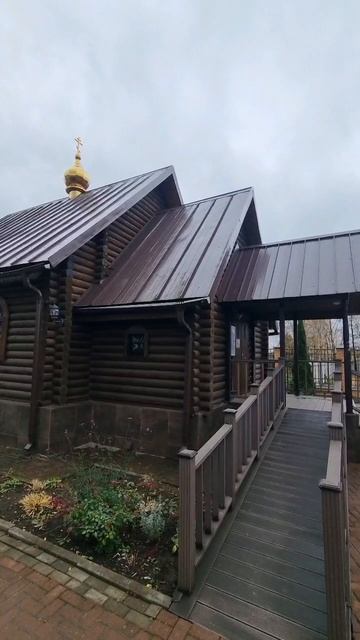 Деревянная церковь Матроны Московской в Сходне