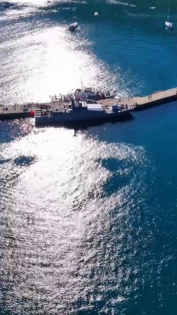 На празднование Дня Республики, открыл двери катер береговой охраны. ТУРЦИЯ 2025.