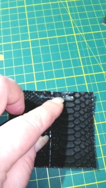 Как сделать закругление на коже (54)