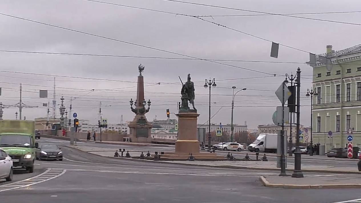 Центр - Дворцовая, , Миллионная, Марсово поле. Прогулка. 30.10.25.