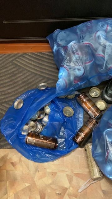 Серый за экологию! 😆 / Полезные баночки / Расти, осётр!