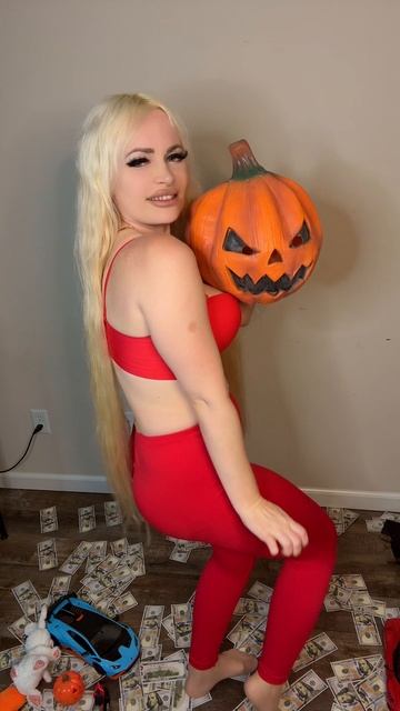 ХЭЛЛОУИН НА МОТОЦИКЛЕ ДУКАТИ ПАНИГАЛЕ КАТЯ АЛМАЗ