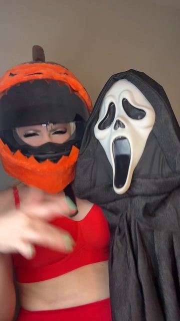 ХЭЛЛОУИН НА МОТОЦИКЛЕ ДУКАТИ ПАНИГАЛЕ КАТЯ АЛМАЗ