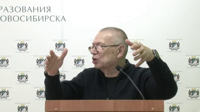 Дороги для жизни. Профессор Е. В. Руденский на родительском собрании.