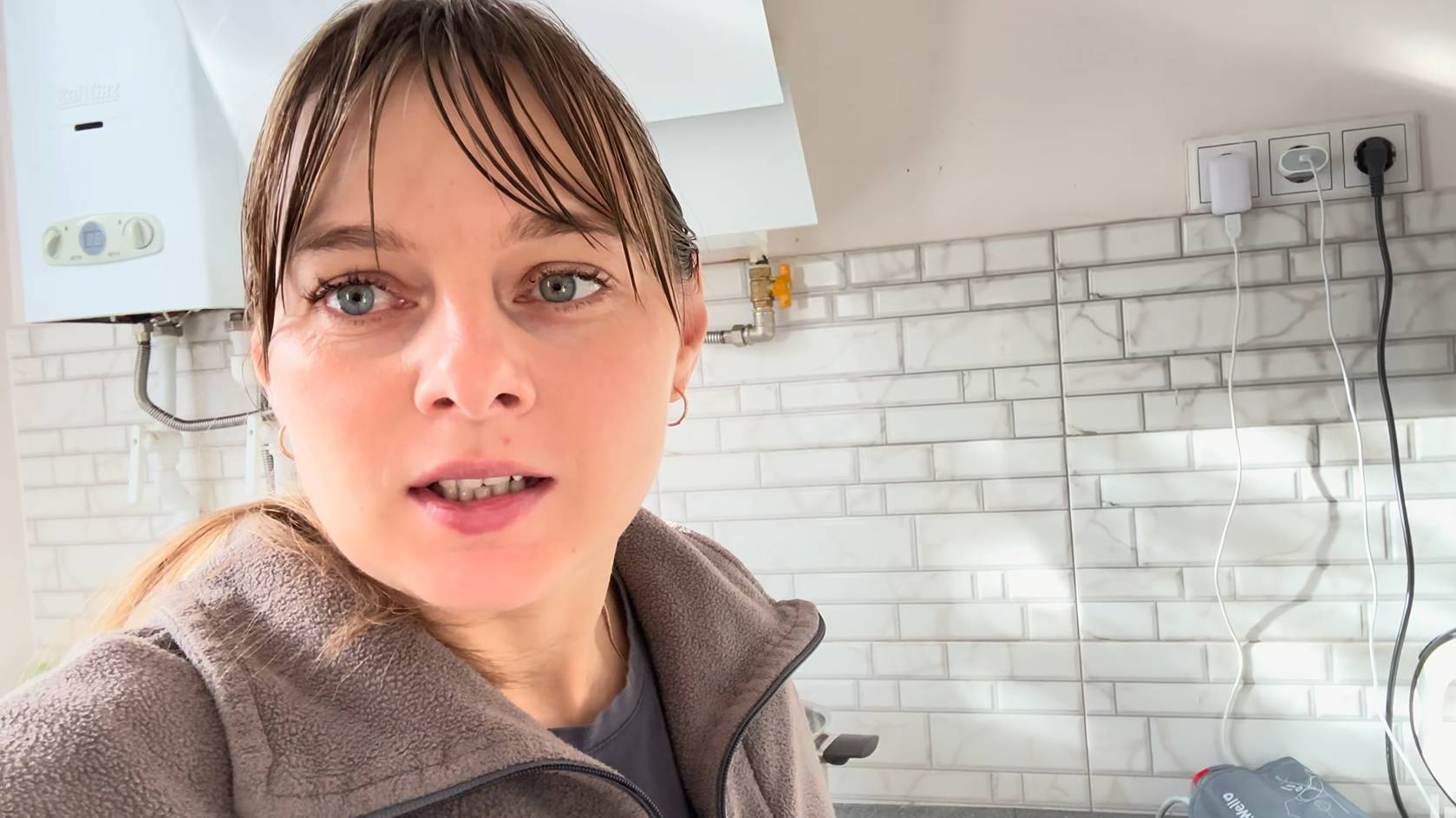 От забот о собаке до ужина с шашлыками и домашней пиццей.  ИЗ ГОРОДА В ДЕРЕВНЮ ПЕРЕЗАГРУЗКА