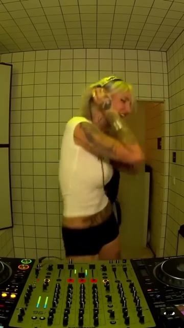 #Nikolina at HÖR Berlin #techno #rave #schranz #hardtechno #schranz #technomusic #acidtechno #hor