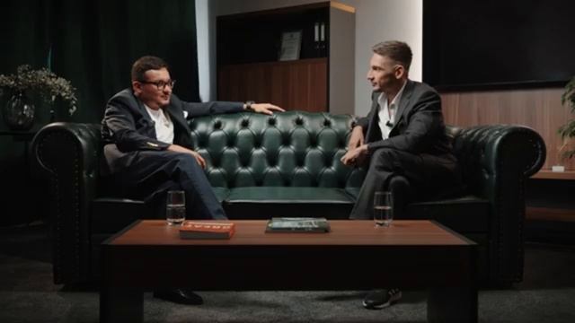 Отрывок из подкаста "Герой внутри"  про  то, как менялся характер по мере работы