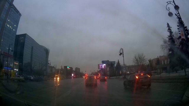 Поездка по улицам Тюмени до бизнес-центра и в посёлок Боровский