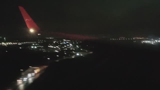 Посадка в Шереметьево дождливым ноябрьским утром