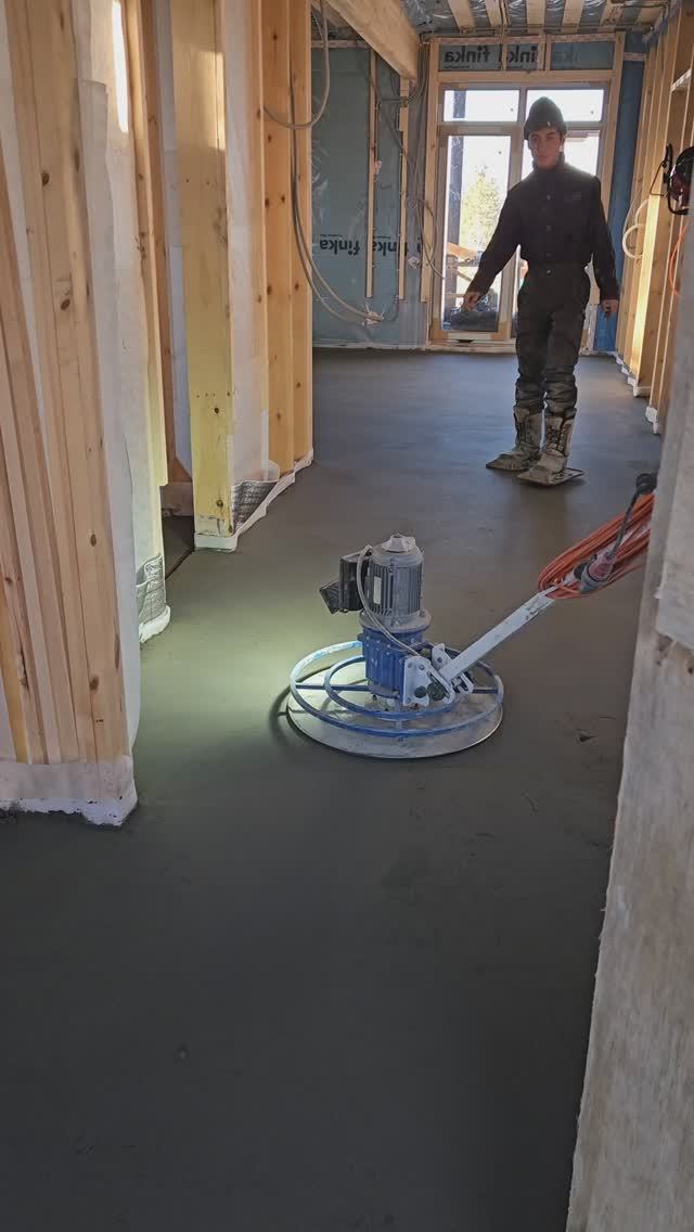 #19 Водяной теплый пол для каркасного дома на сваях