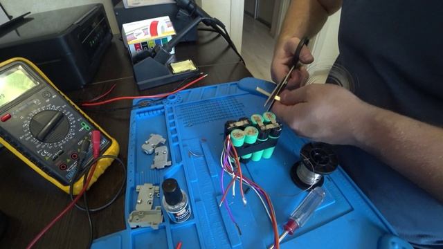 Собрал резервный аккумулятор для электроледобура «Ёрш».