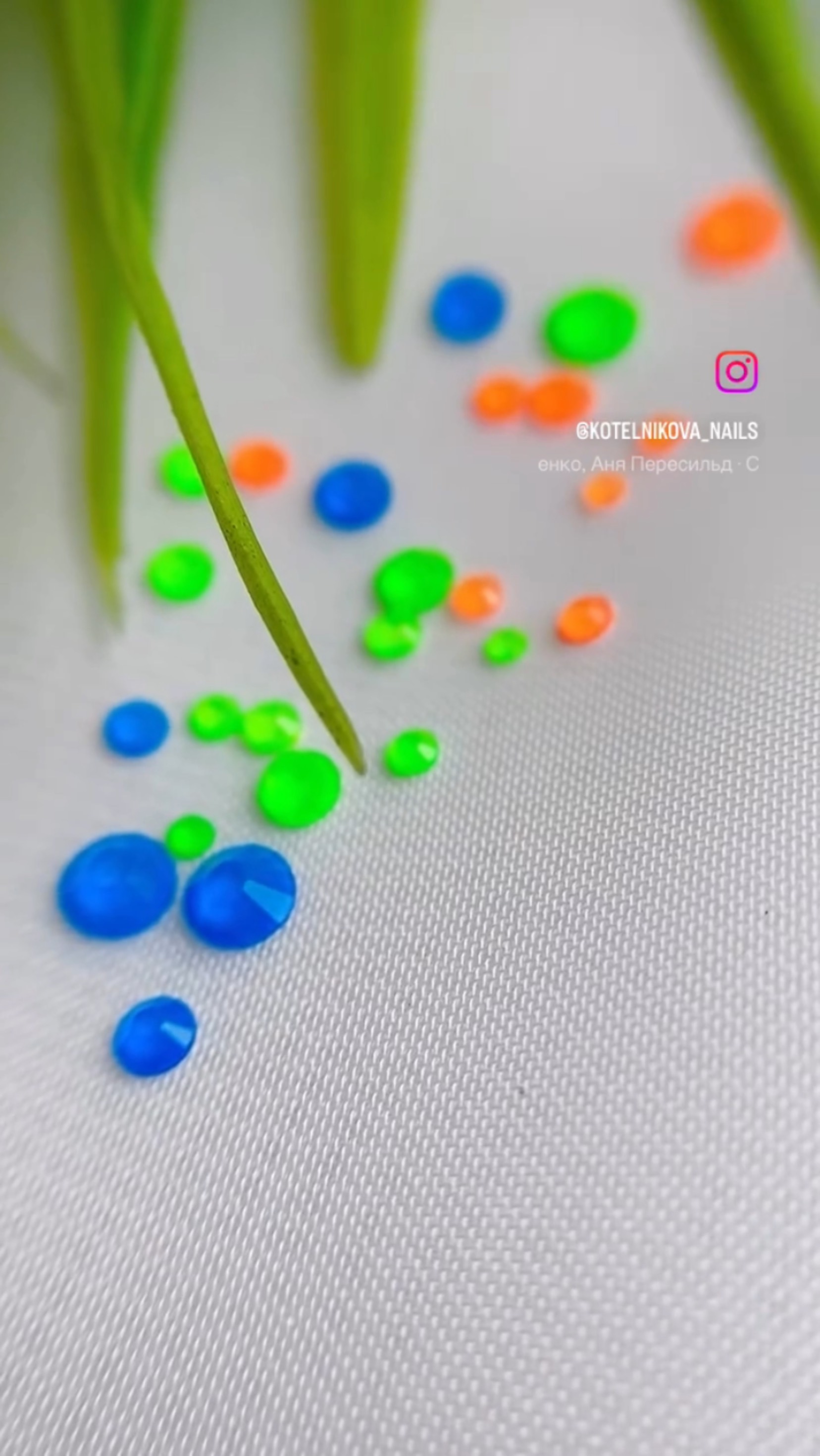 МК СМОТРИ НА КАНАЛЕ