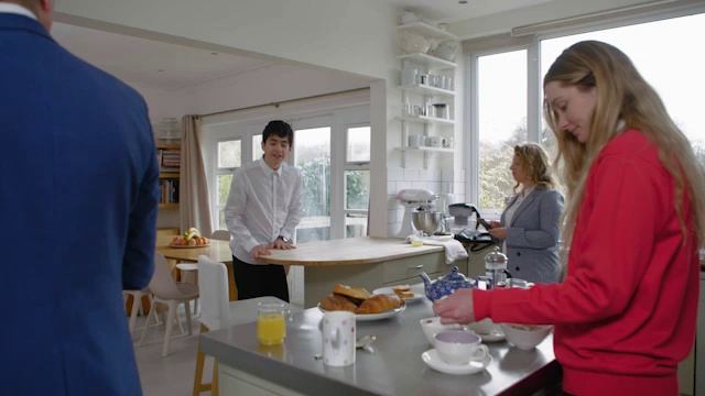 Go Getter 4 Unit 1.2 Where did I put my jumper (Part 1)