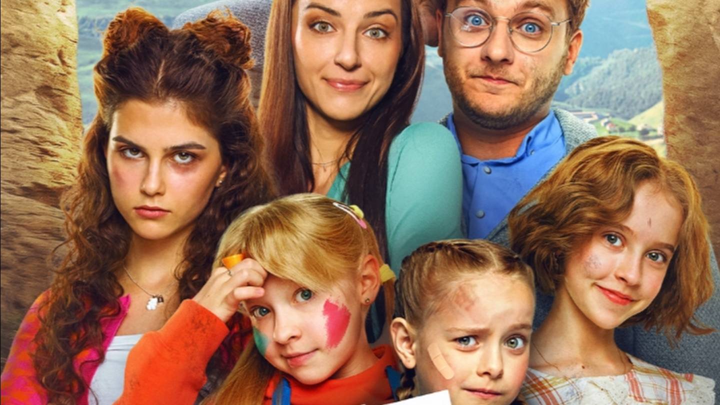 Vlog. Едем в кинотеатр смотреть "Папины дочки новые. Мама вернулась".