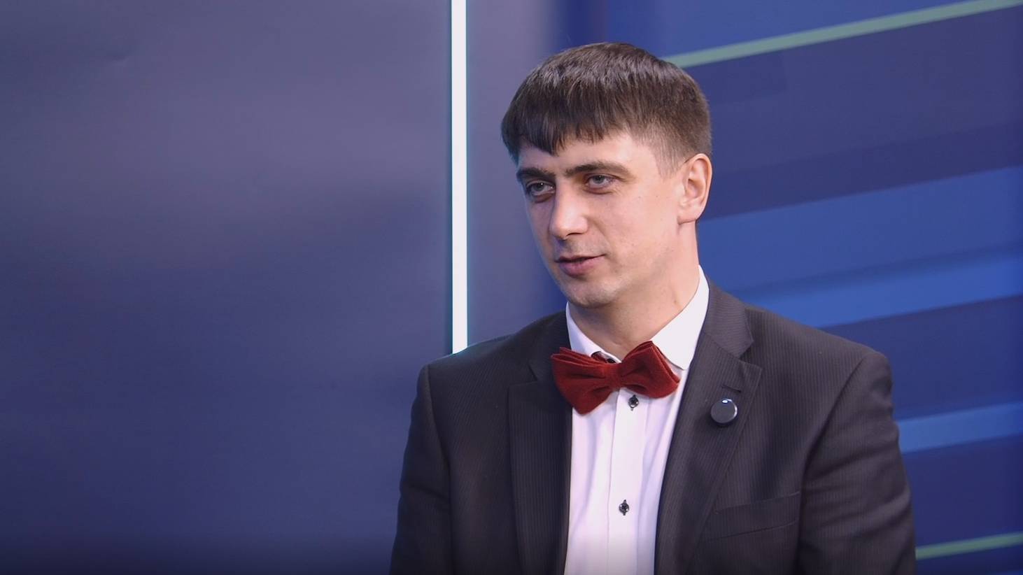 MАХ в нашей жизни: Константин Новоторженцев - в "Вопросе дня"