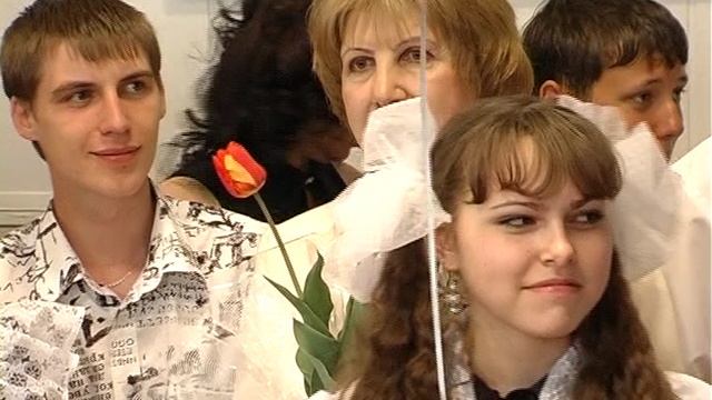 Город Абаза | Школа №49 - Последний звонок 2008 (Архив видео 2008 года)