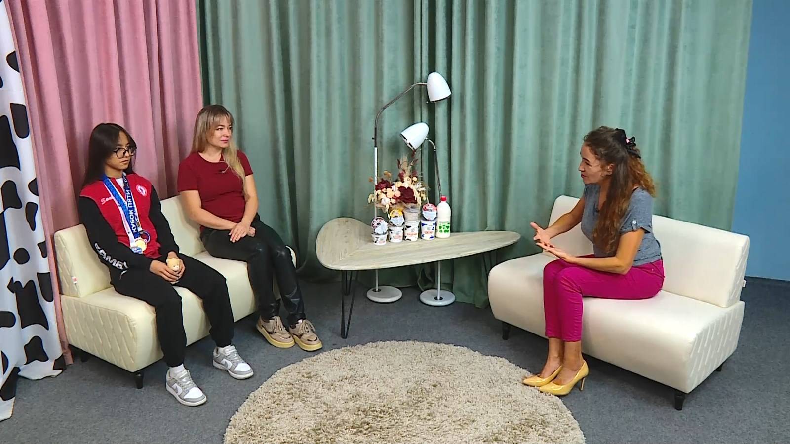 07.11.2025 ЕСТЬ Today! Лола Юсуфова, бронзовый призёр «Кубка пяти морей», и тренер Елена Грибанова