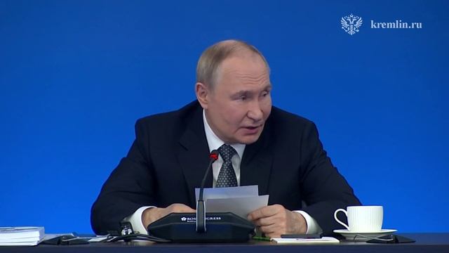 Владимир Путин: "Школьные спортивные лиги должны быть созданы во всех субъектах Федерации", 06.11