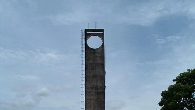 Монумент Марко Зеро