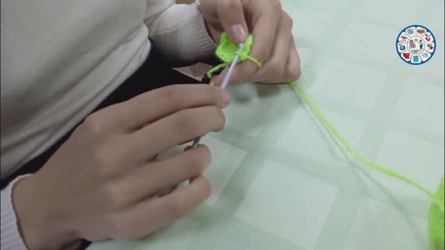 Декоративное изделие листочек вязание крючком ВООО АРДИ Свет