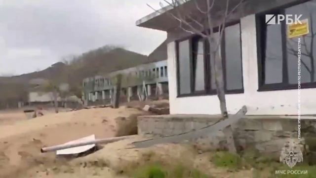 Место крушения вертолета в Дагестане