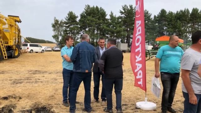 Трактора YTO впервые представлены компанией ООО "РостЛайн Агросервис" на Липецком Дне поля!