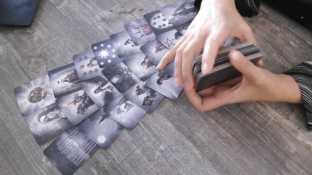 Тайна уже на поверхности!