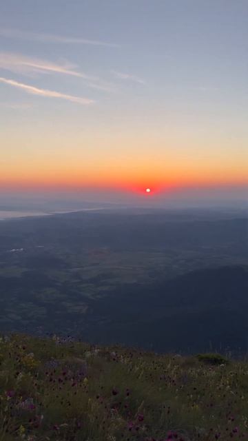 Рассвет в горах. Магия горы Ртань. #naturewalk #mountains #serbia #flower #travel #србија #relax
