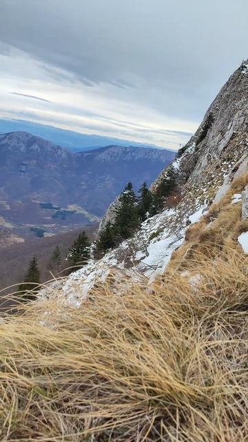 Трем (1810m) 28ой ежегодный зимний подъем. Кратко. Сербия, Ниш, Сува Планина.