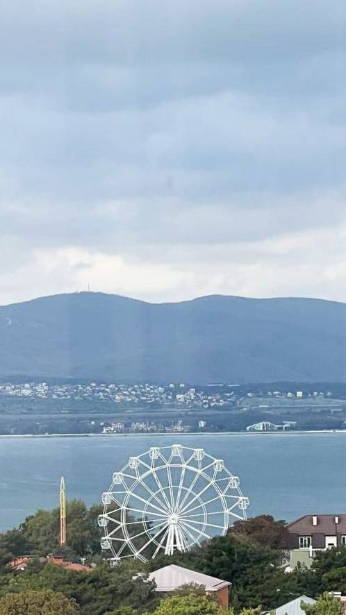 Квартира в Геленджике цена 15.5 млн.р. на ул.Советской. Квартиры в Геленджике без лишних слов !