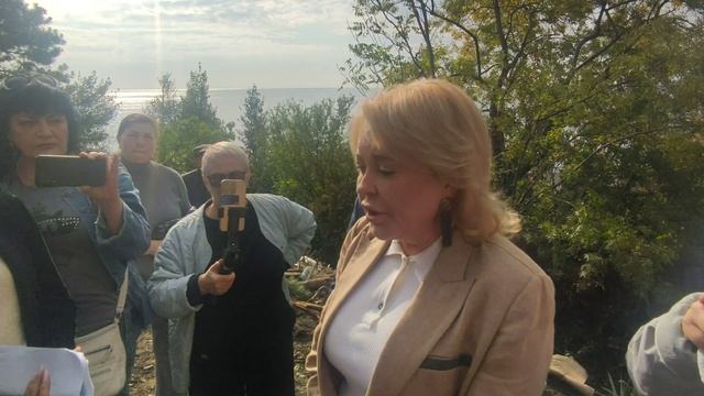 Поликур. Они его сделали